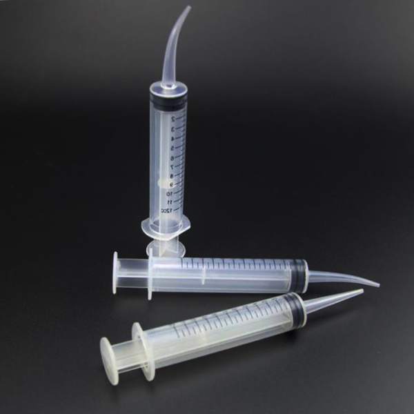 3 way Straight head syringe: Disposable products of MFCdental